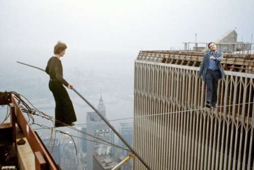 Leo Strutting Photoshopped photos are hilarious