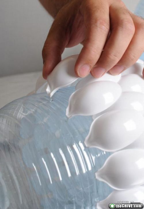 How to build a plastic spoon chandeleir