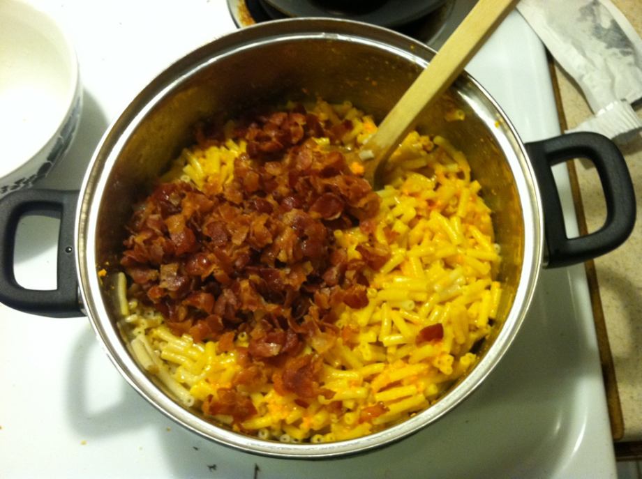 A Chivette would like to make you Macaroni and Cheese Cupcakes (19 ...