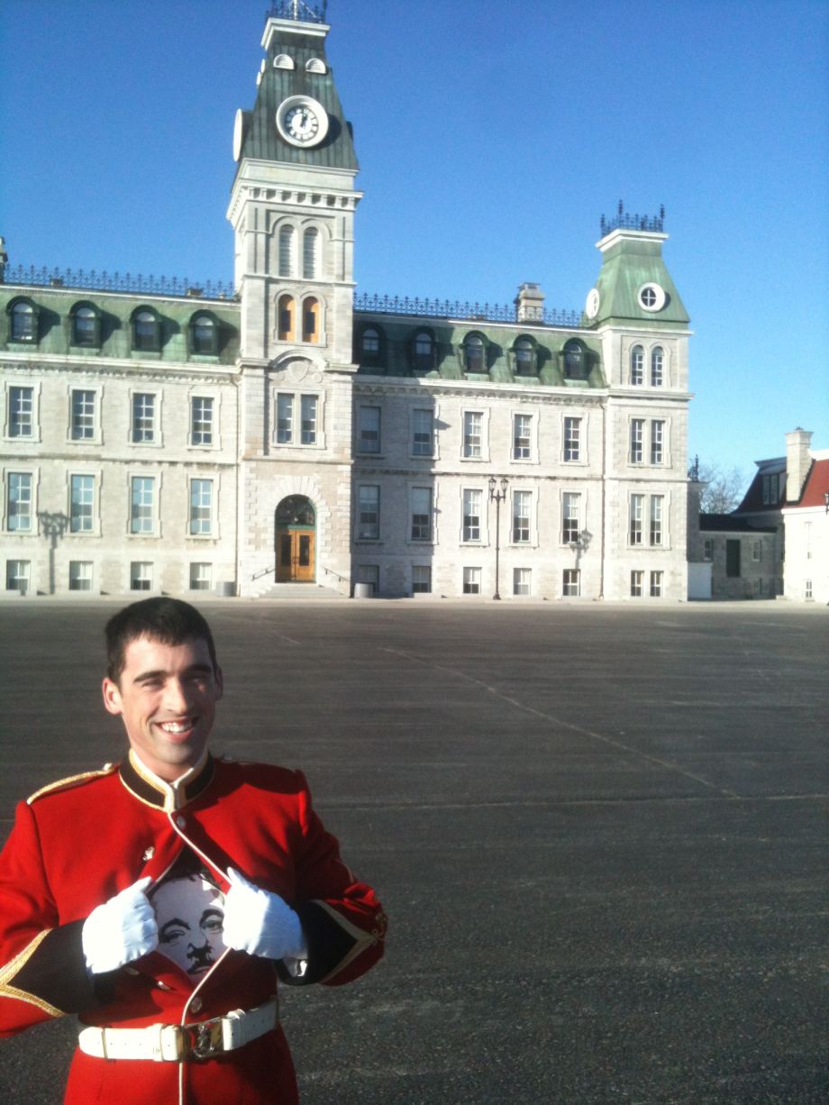 Chive Everywhere (88 HQ Photos)