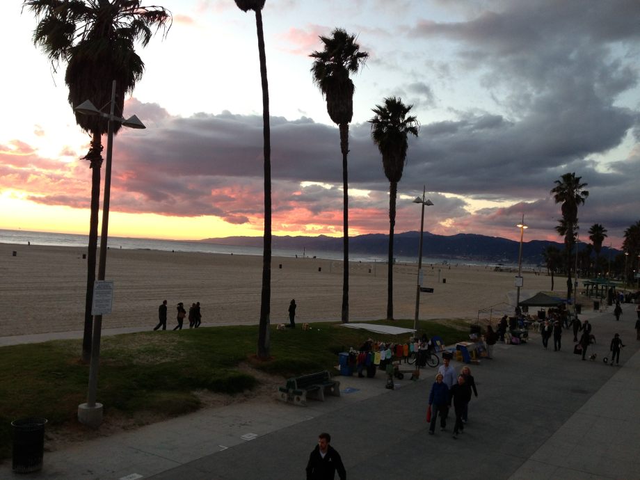 Lookin’ out theCHIVE’s Back Door (40 HQ Photos)