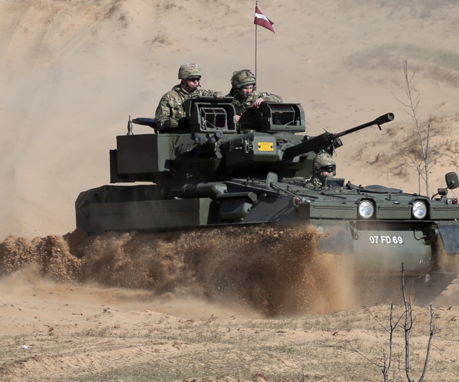 Photos of doing recon in the CVR(T) FV107 Scimitar : theCHIVE