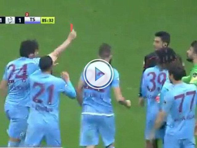 Player shows the ref a red card (Video)