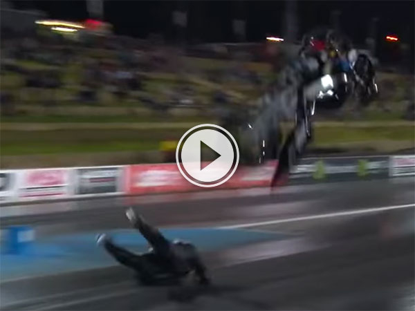 Motorbike flip in Australia (Video)