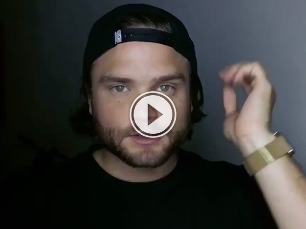 Yes, we know is guac is extra, you don't have to remind us