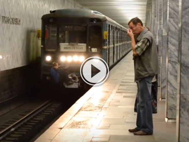 Hitching a train ride Russian style (Video)