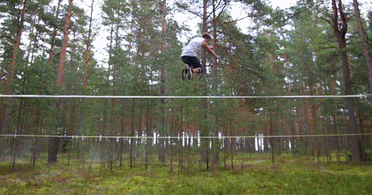 GIFs in reverse are absolutely magical (16 GIFs)