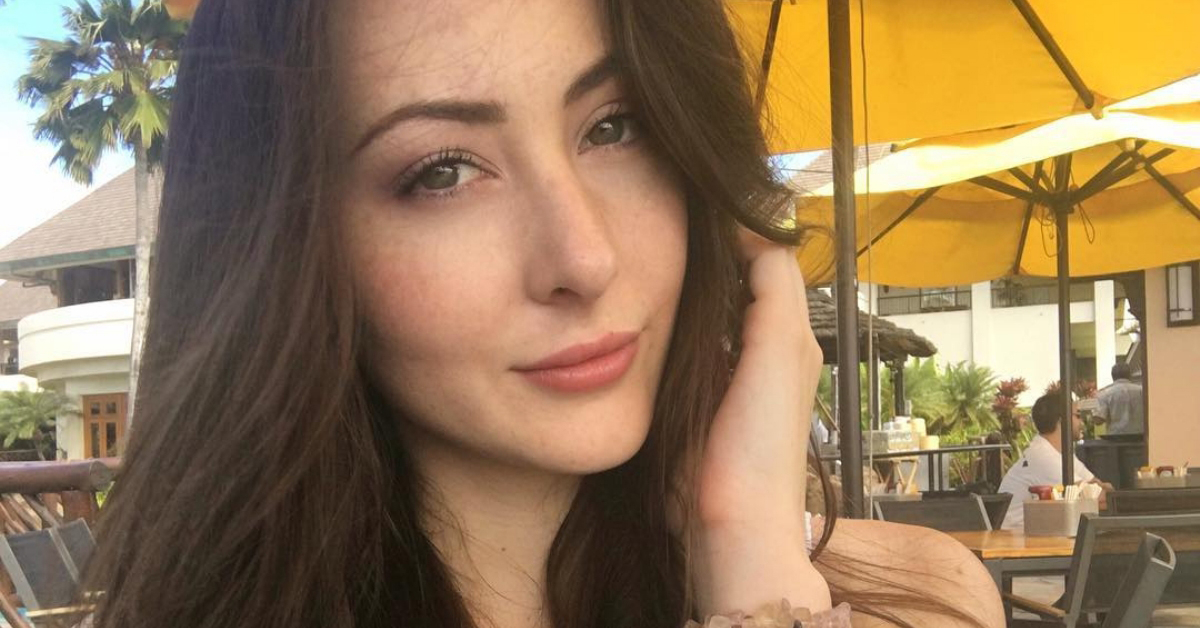 FLBP: Future Lower Back Problem - Pics of Busty Women