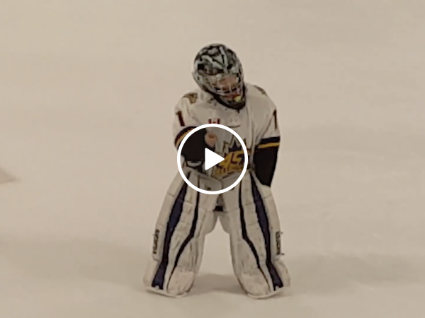Dancing goalie's scoring points with his hip hop moves (Video)