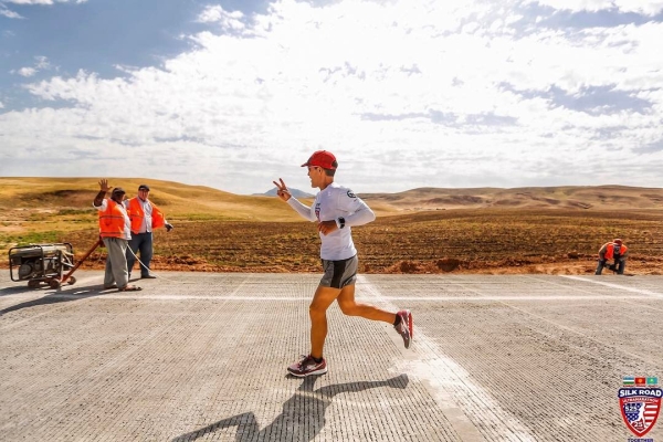 'Real life Flash' can run 350 miles without stopping