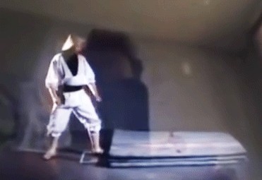 Nostalgic GIFs of motion capture 1992’s MORTAL KOMBAT (19 GIFs)
