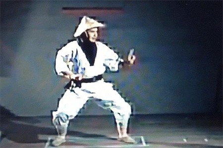 Nostalgic GIFs of motion capture 1992’s MORTAL KOMBAT (19 GIFs)