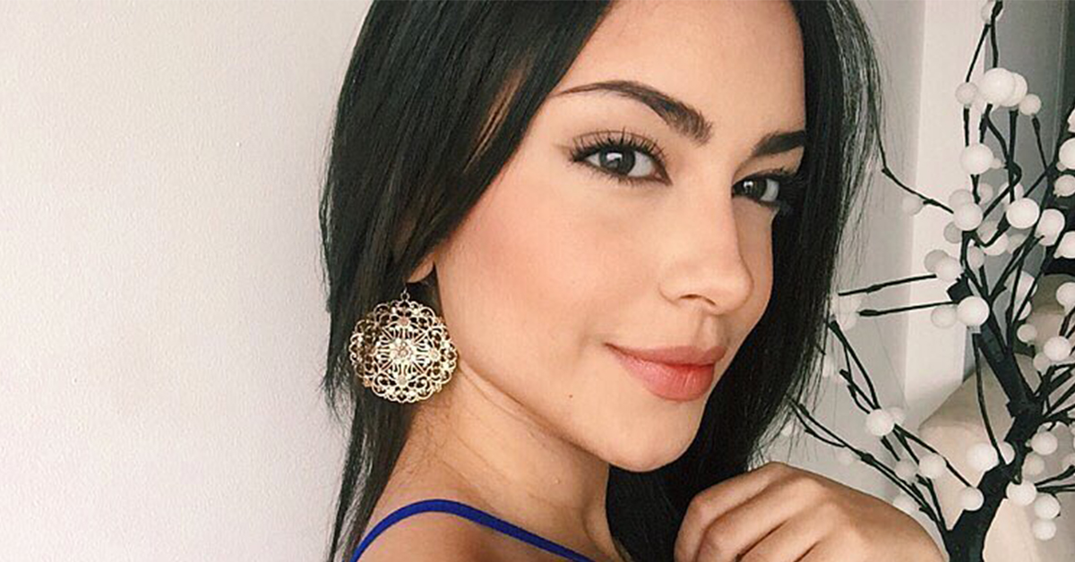 Hot Girls | Sexy Girl Pics | Hot Babes & Chicks - theCHIVE