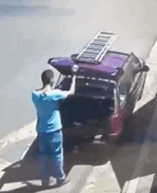 Watch people die inside