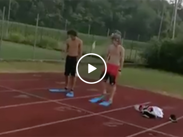 Two Guys Run a 100 Meter Dash In Flippers and Scuba Gear