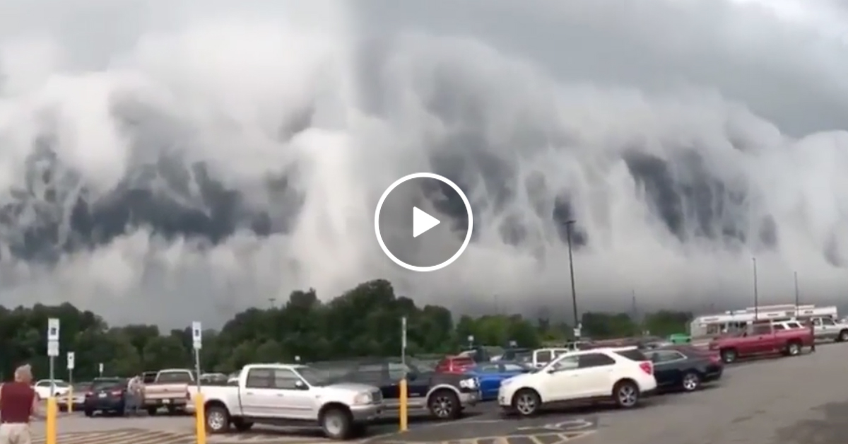 Crazy Natural Phenomenon Right In Front Of Your Eyes