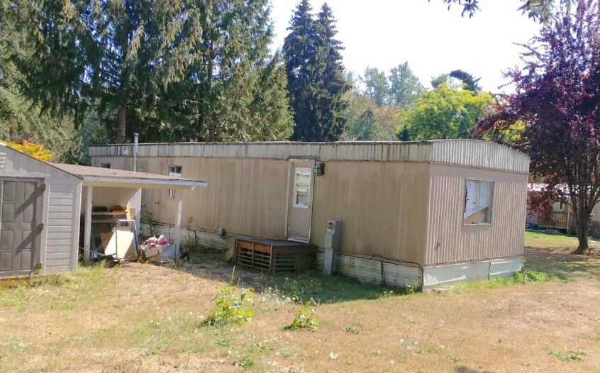 Chive Charities helps veteran repair house infested with mold