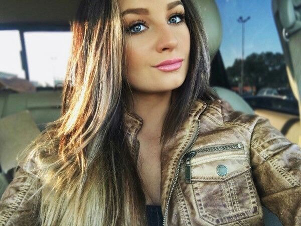 These women are seriously sexy chivers