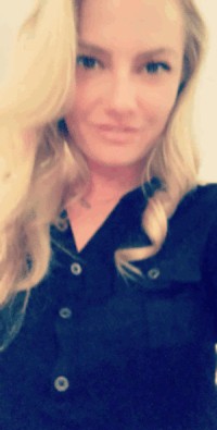 Her name is Amy, but she goes by 'Stacked2'