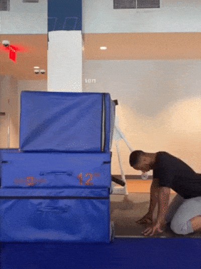 People doing Crossfit and failing horribly