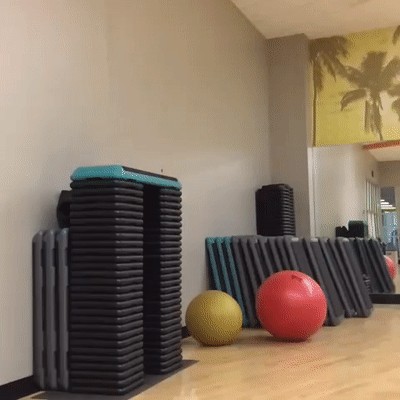 People doing Crossfit and failing horribly