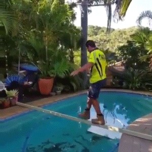 The more painful the fail the more hilarious the gif (12 GIFs)
