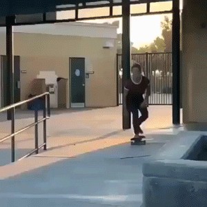 The more painful the fail the more hilarious the gif (12 GIFs)