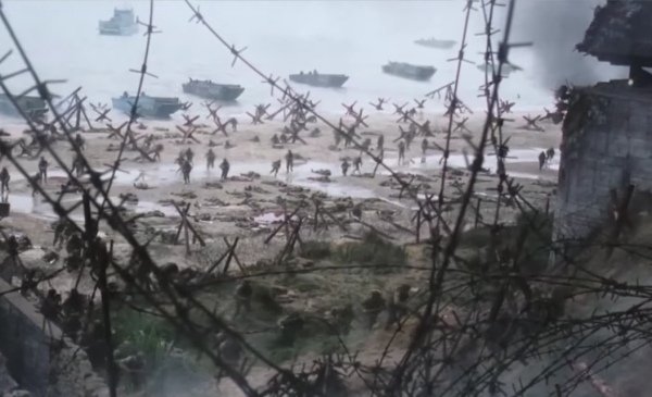 Movie Saving Private Ryan D-Day Behind Scenes Normandy Hanks Spielberg