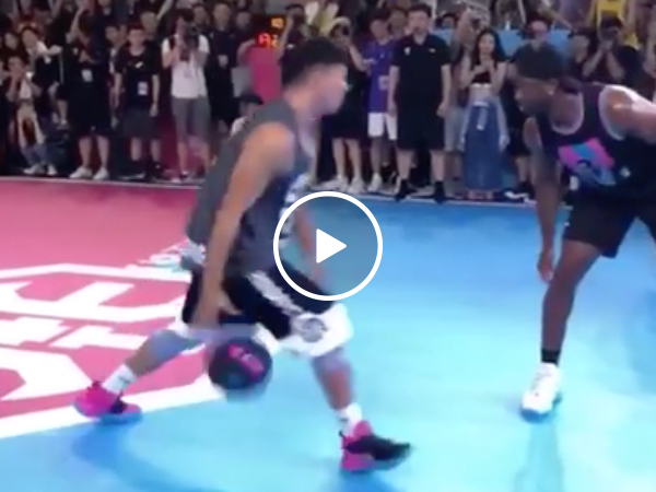 Street baller tries some fancy tricks on Dwane Wade and gets owned ...