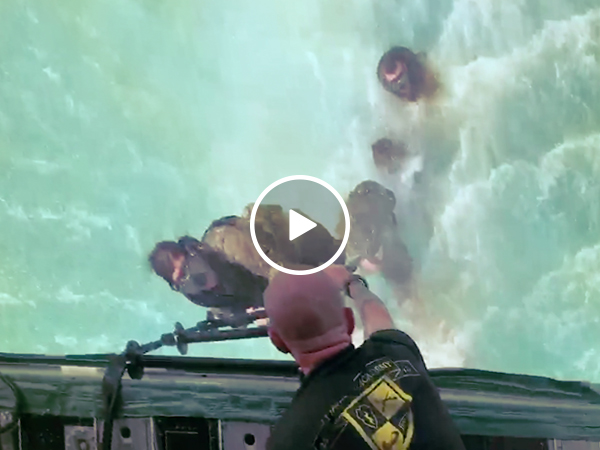 CH-47 Water Insertion Extraction Rope Ladder Army Rangers Helicopter