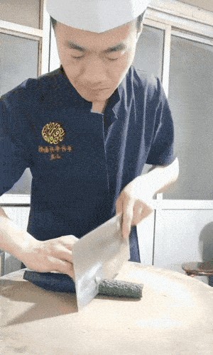Sharp knife GIFs are a slice of satisfaction