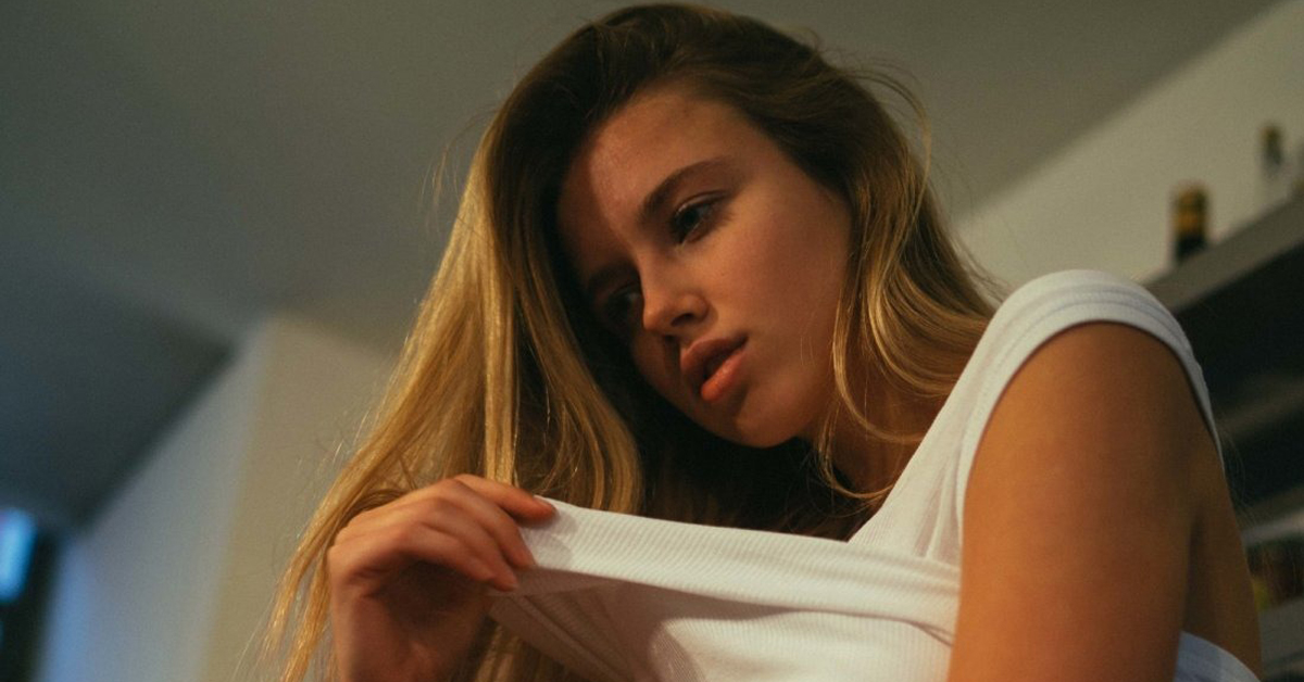 Burn your bra and join the revolution! (41 Photos) : theCHIVE