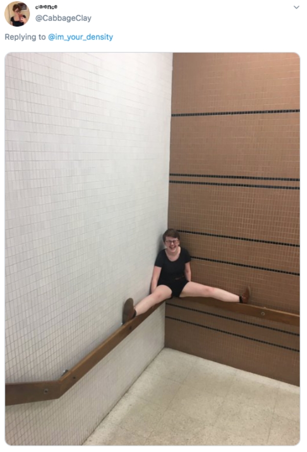 The dumbest pictures anyone took in High School (30 Photos)