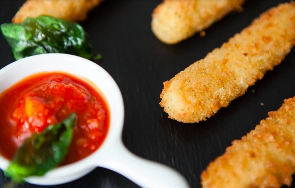 Everyone's Top 10 Super Bowl Foods
