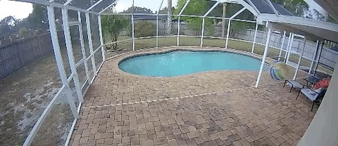 Perfectly Timed Pictures And GIFs Are Satisfying As Hell