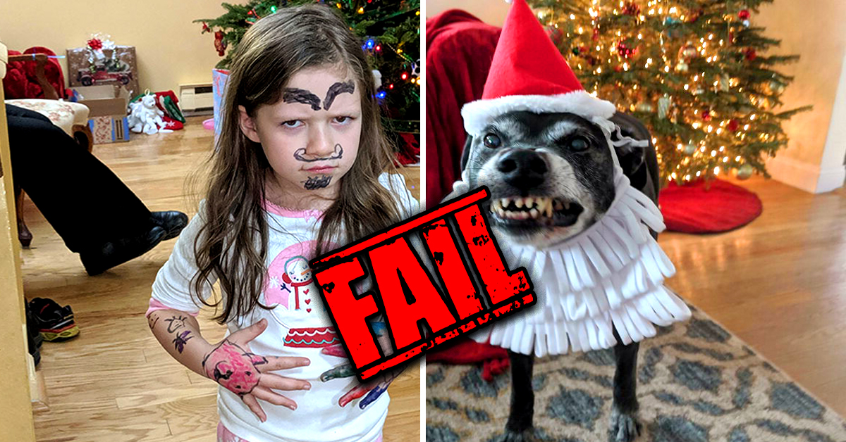 Christmas FAILs worse than finding coal in your stocking (34 Photos)