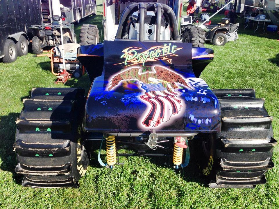 Redneck Off-Road Rally Photos Best Mud Tractor Pull Pictures Wallpaper