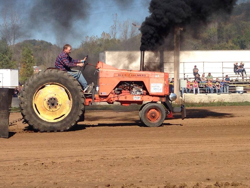 Redneck Off-Road Rally Photos Best Mud Tractor Pull Pictures Wallpaper