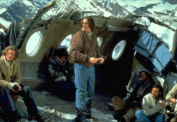 The BEST snow thriller movies to watch on these cold nights (20 Photos)