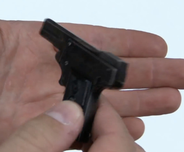 Would it HURT to get Shot by World’s SMALLEST Gun the Kolibri Pistol?