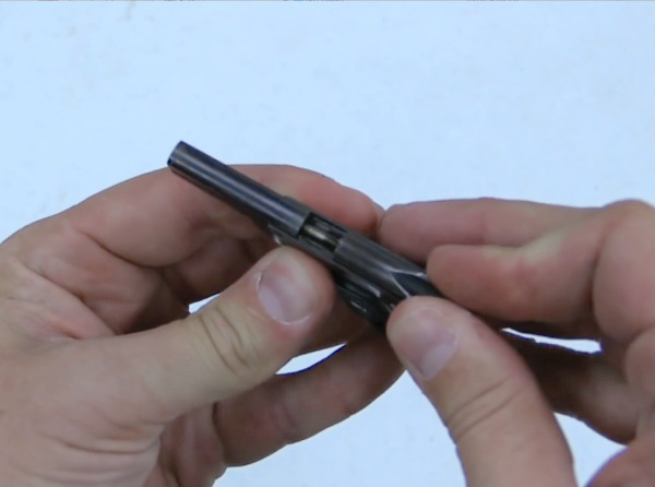 Would it HURT to get Shot by World’s SMALLEST Gun the Kolibri Pistol?