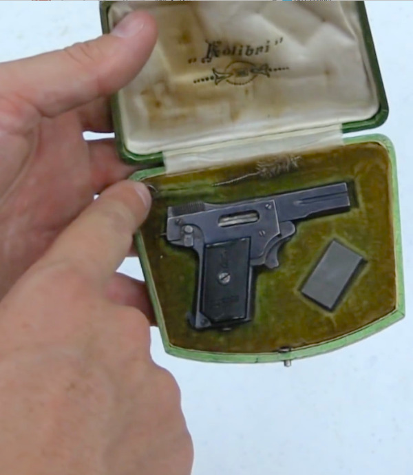 Would it HURT to get Shot by World’s SMALLEST Gun the Kolibri Pistol?