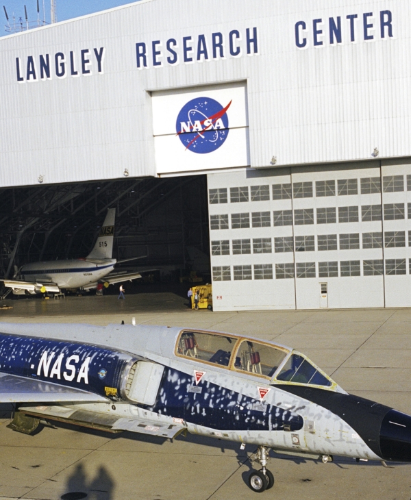 Lightning Strike NASA Flight Testing GIFs Pilots USAF Crazy Story Pics