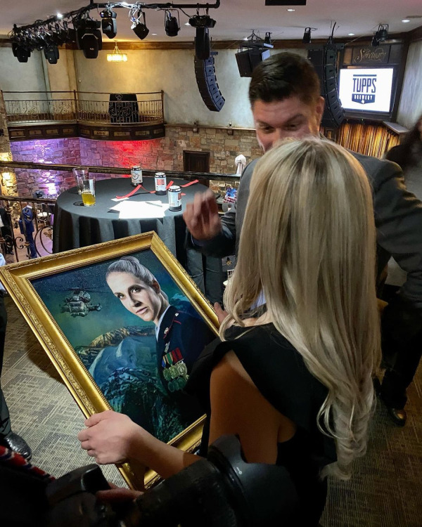 IED Girl Lost Leg Beautiful Military Woman Inspirational Photos