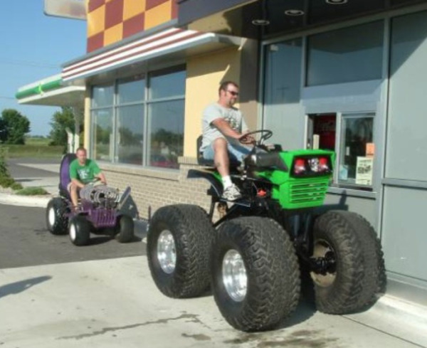 Lawn Mower Best Crazy Photos WTF Strange Redneck GIFs New 2021 Awesome