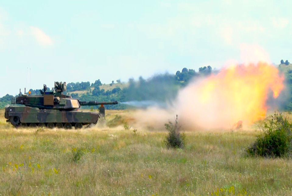 M1Abrams Tank Ultra HighSpeed Camera Fire Main Gun SlowMotion Sequence