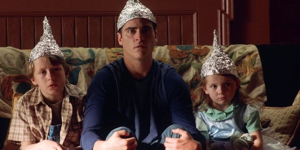 The BEST alien movies of all time, ranked (27 Photos)