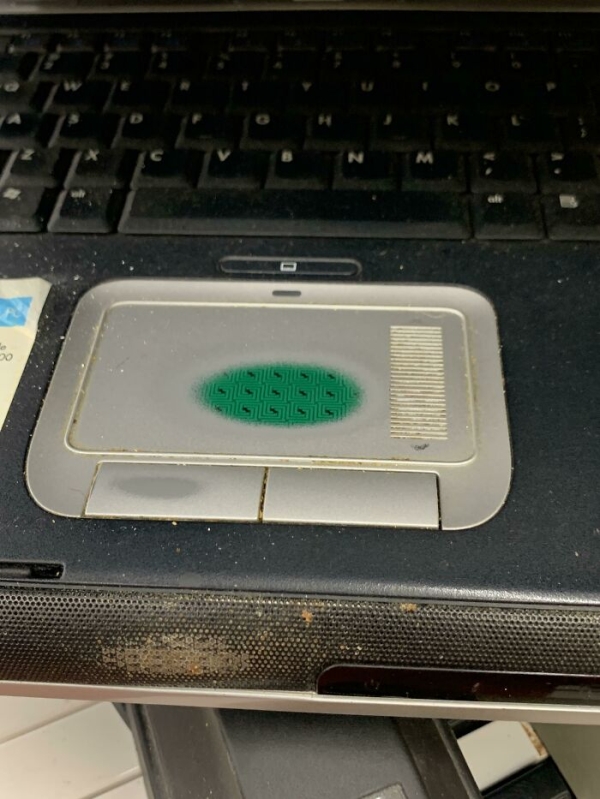 The WORST fails tech support has ever seen (30 Photos)