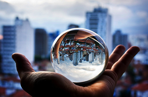 The day her world flipped upside down (8 Photos)