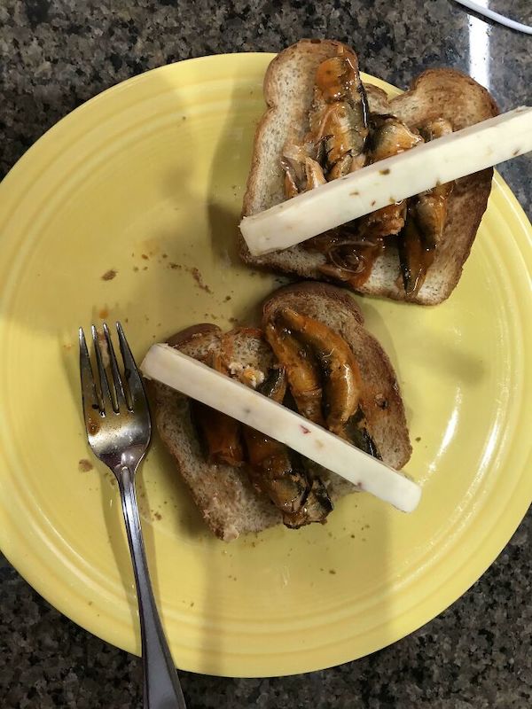 Well... These boyfriends sure attempted to make food